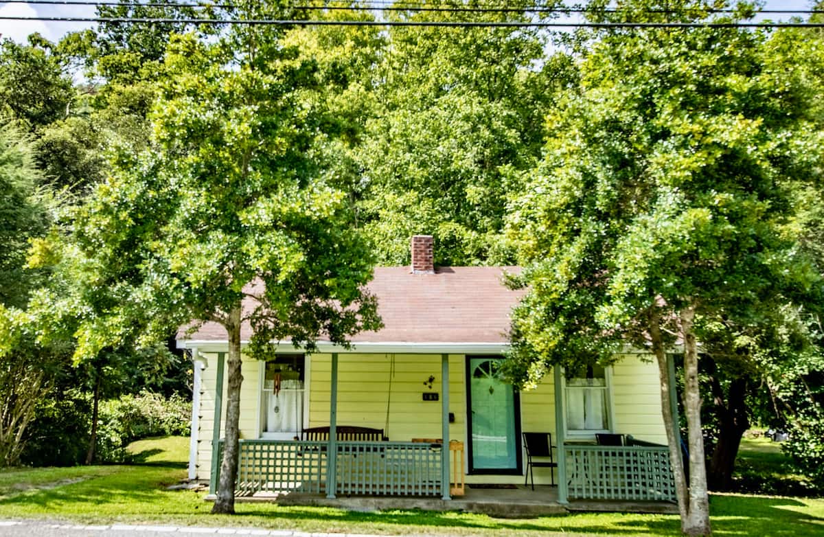 Frog Holler Cottage - Hot Springs NC Travel & Visitor Information