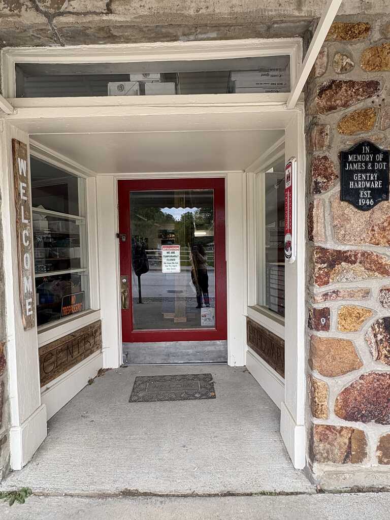 gentry3 - Hot Springs NC Travel & Visitor Information