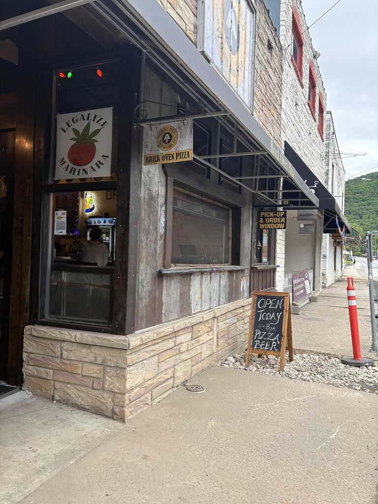 vinyl pies2 - Hot Springs NC Travel & Visitor Information